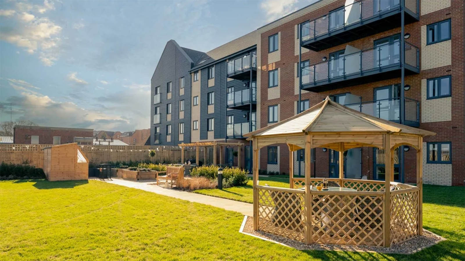 Brand New Retirement Development Officially Opens In Hook